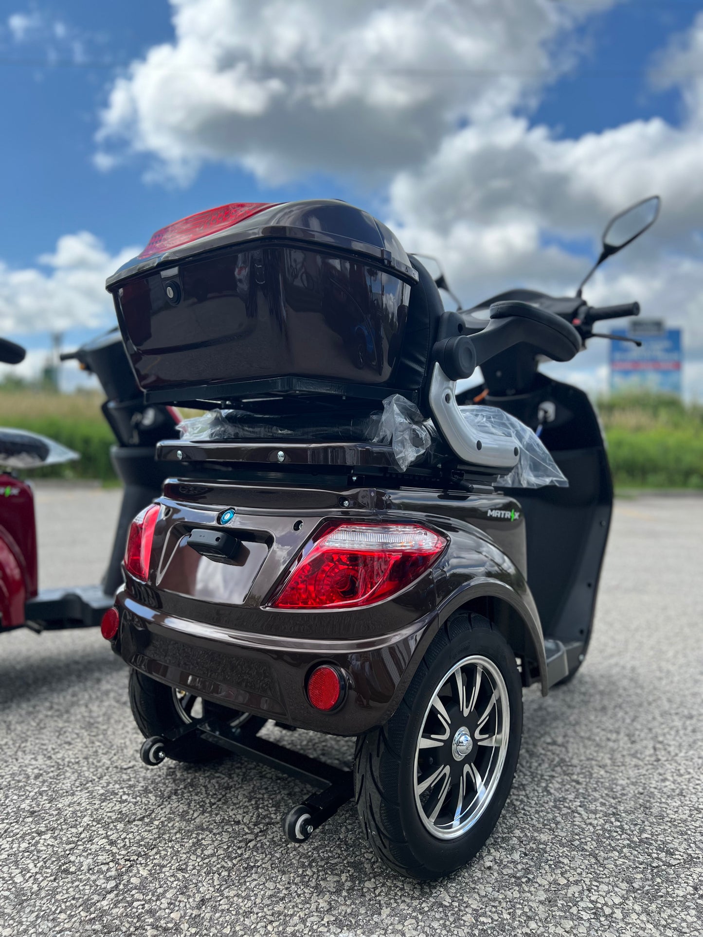 Matrix WAVE 3 Wheel Mobility Scooter – Ride the Wind Ebikes