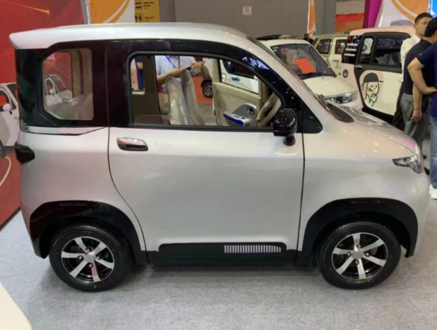 Matrix NEXA 4S-4 Seater Enclosed Scooter – Ride the Wind Ebikes