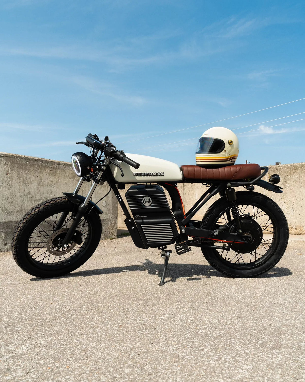 Beachman 64 E-Bike - The '64 - A Class 2 E-Bike – Ride the Wind Ebikes