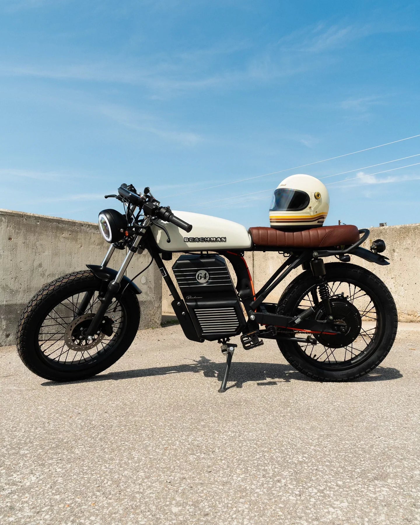 Beachman 64 E-Bike - The '64 - A Class 2 E-Bike – Ride the Wind Ebikes