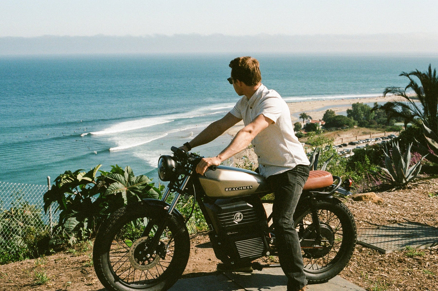 Beachman 64 E-Bike - The '64 - A Class 2 E-Bike – Ride the Wind Ebikes