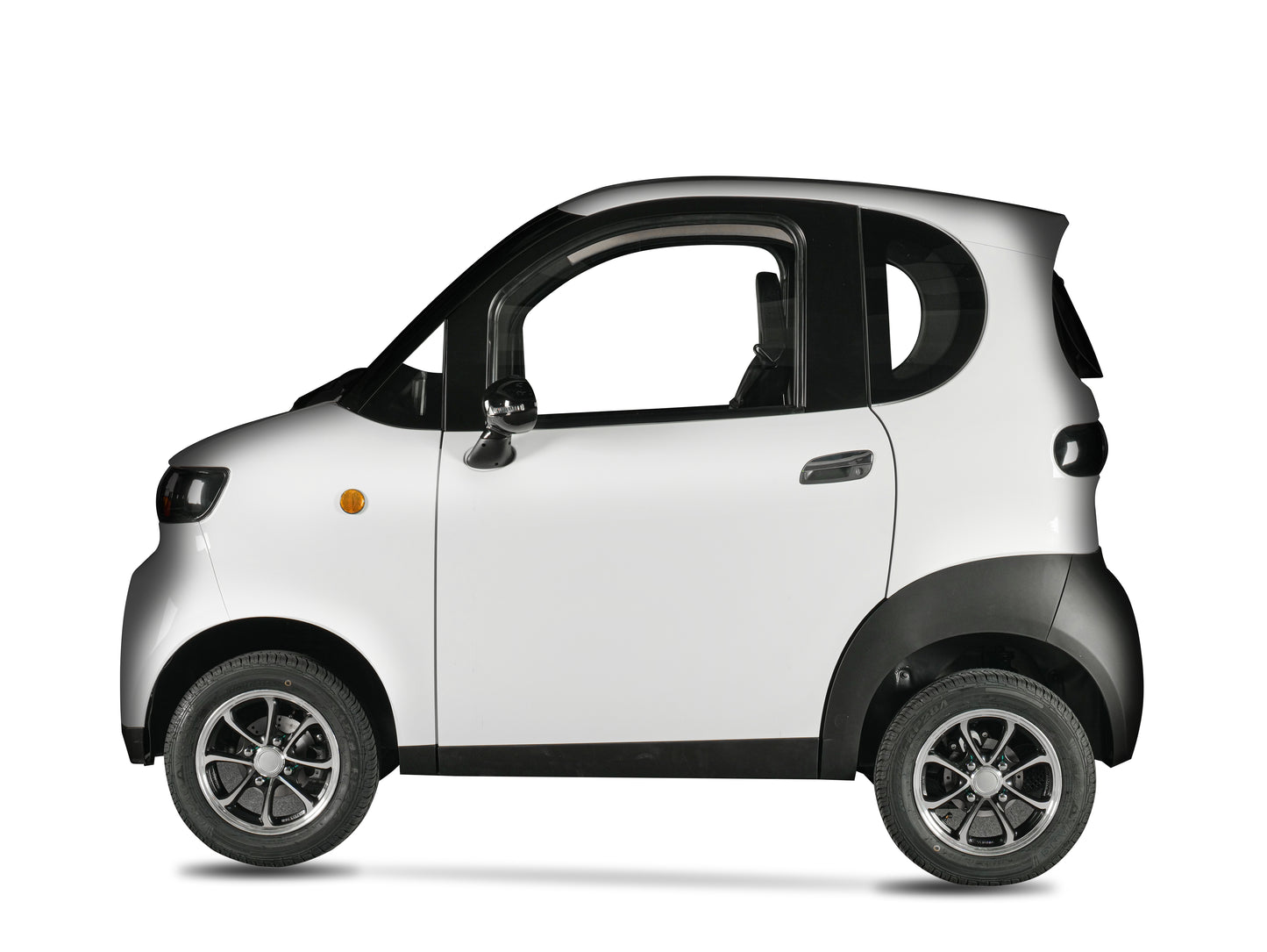 Evoque Enza 2025 | Electric Enclosed Mobility Scooter – Ride the Wind ...