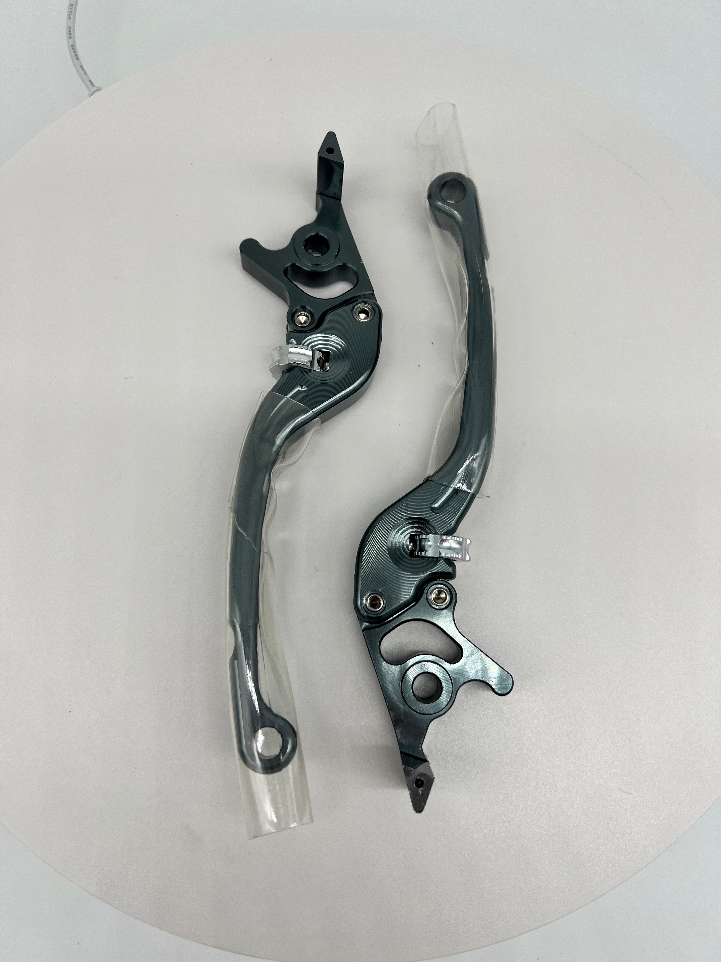 Adjustable Brake Levers – Ride the Wind Ebikes